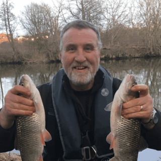 A Beginner’s Guide to fishing the Waggler - Fisheries.co.uk