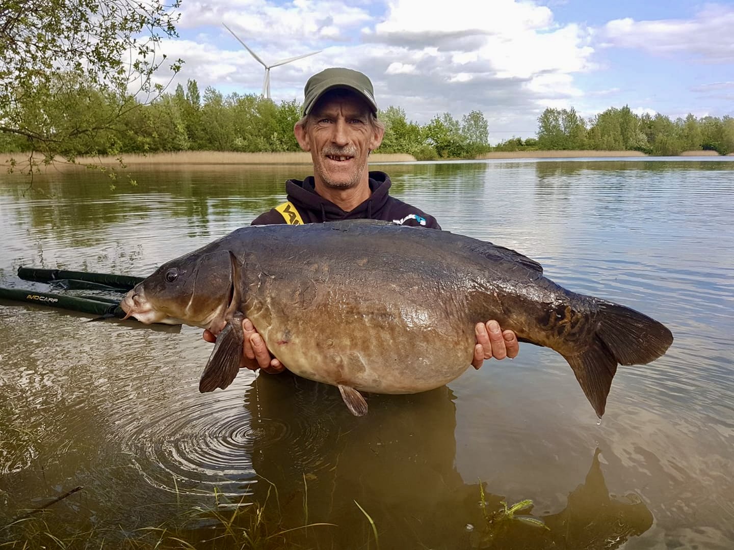 Hawton Waters - Fisheries.co.uk