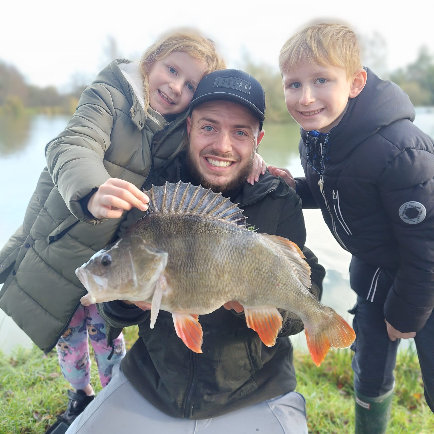 Clawford Lakes - Fisheries.co.uk