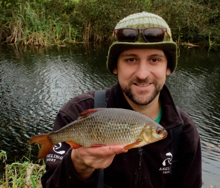 Top Tips for Successful Autumn Fishing - Fisheries.co.uk