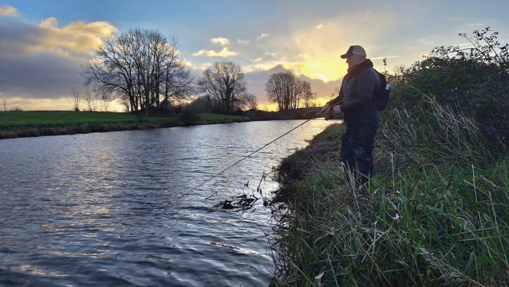 Keep catching in winter: Fishing tips for bad weather! - Fisheries.co.uk